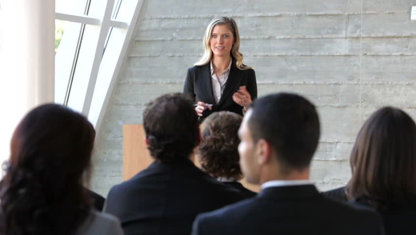 WHAT YOU SHOULD KNOW ABOUT EXECUTIVE PRESENCE